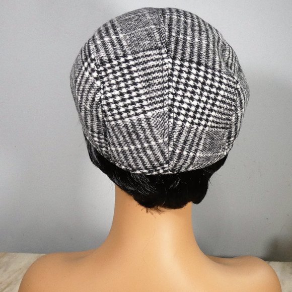 Accessories | Stylish Gray Black And White Plaid Driving Newsboy Scally ...